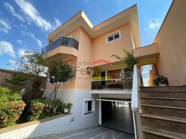 Casa / Sobrado para Venda em São Paulo/SP Tremembé 4 Quartos