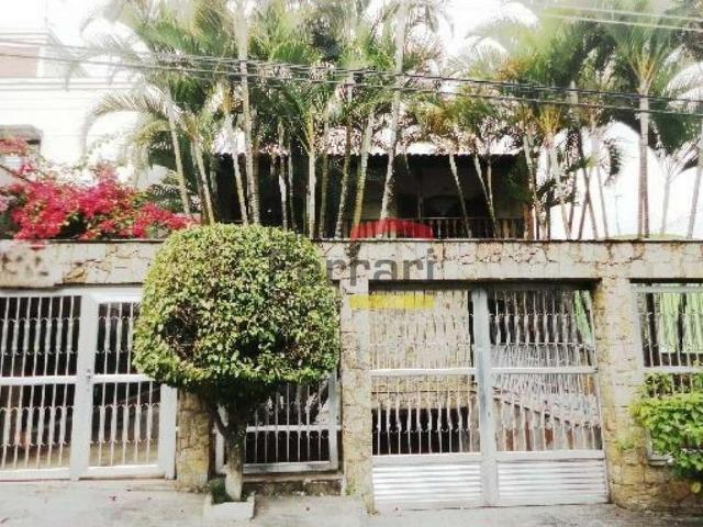 Casa / Sobrado para Venda em São Paulo/SP Tremembé 4 Quartos