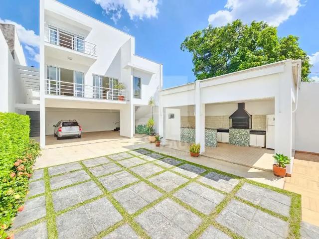 Casa / Sobrado para Venda em São Paulo/SP Tremembé 4 Quartos