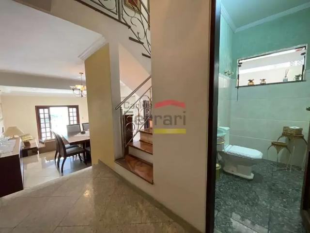 Casa / Sobrado para Venda em São Paulo/SP Tremembé 4 Quartos