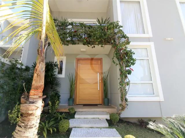 Casa / Sobrado para Venda em São Paulo/SP Tremembé 4 Quartos
