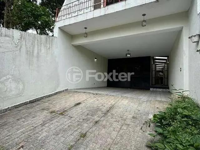 Casa / Sobrado para Venda em São Paulo/SP Tremembé 4 Quartos