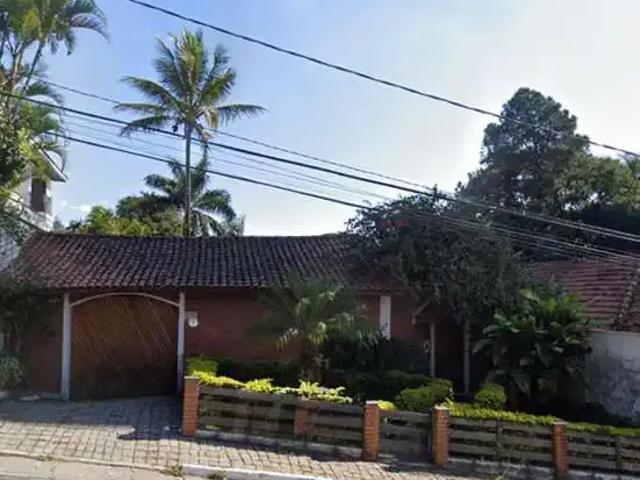 Casa / Sobrado para Venda em São Paulo/SP Tremembé 4 Quartos