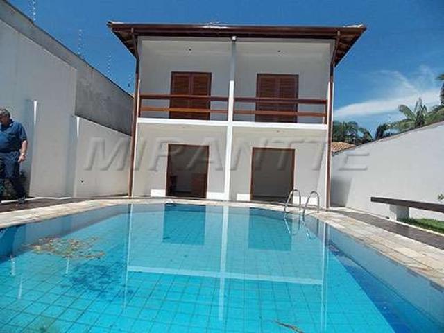 Casa / Sobrado para Venda em São Paulo/SP Tremembé 4 Quartos
