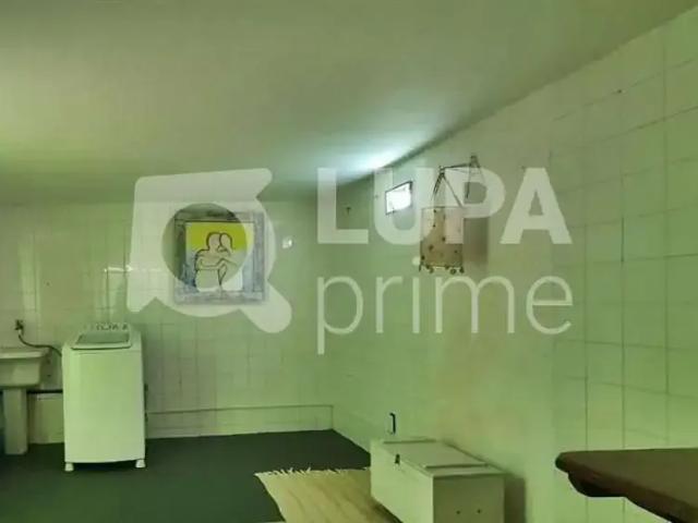 Casa / Sobrado para Venda em São Paulo/SP Tremembé 4 Quartos
