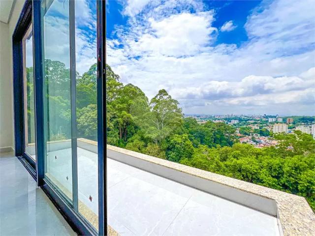 Casa / Sobrado para Venda em São Paulo/SP Tremembé 4 Quartos