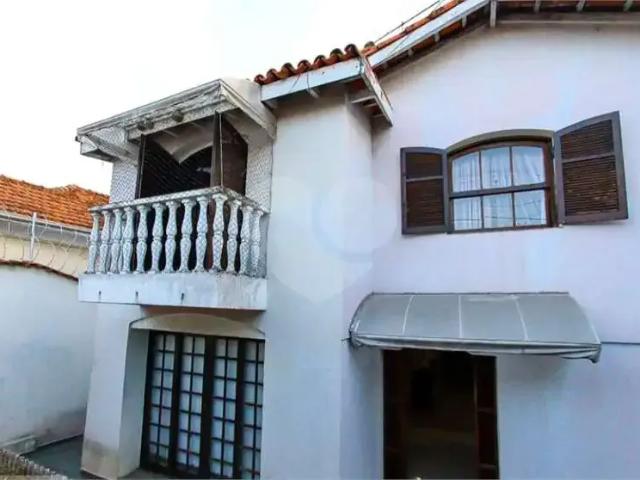 Casa / Sobrado para Venda em São Paulo/SP Tremembé 5 Quartos