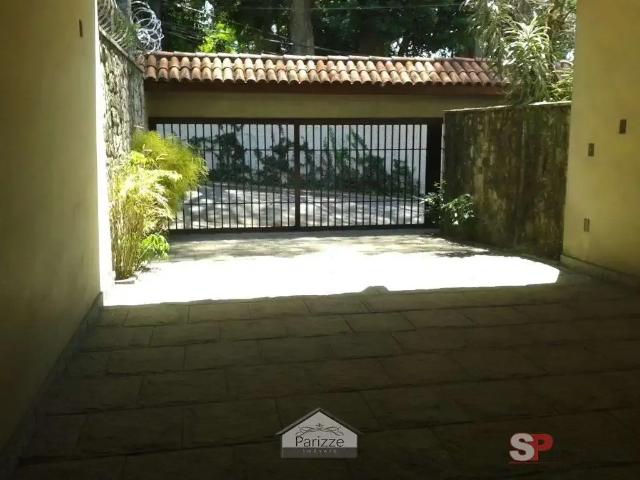 Casa / Sobrado para Venda em São Paulo/SP Tremembé 5 Quartos