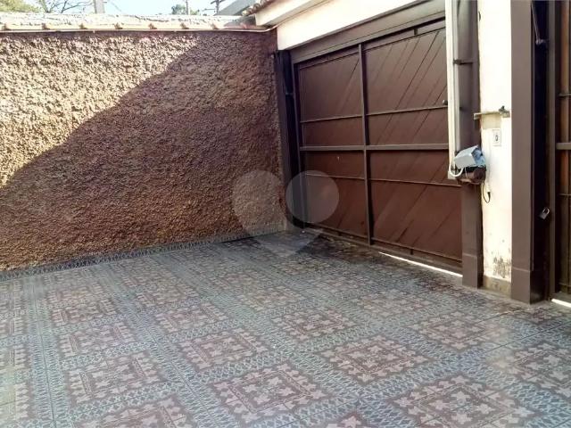 Casa / Sobrado para Venda em São Paulo/SP Tremembé 6 Quartos