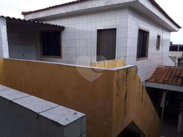 Casa / Sobrado para Venda em São Paulo/SP Tremembé 2 Quartos