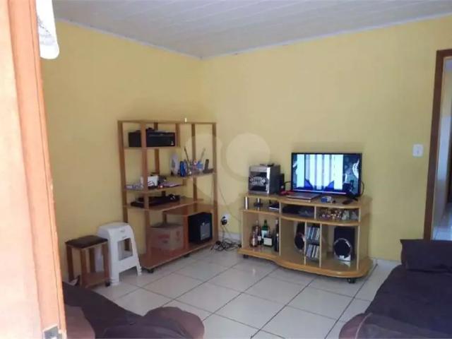 Casa / Sobrado para Venda em São Paulo/SP Tremembé 2 Quartos