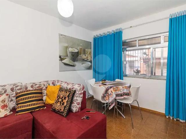 Casa / Sobrado para Venda em São Paulo/SP Tremembé 2 Quartos