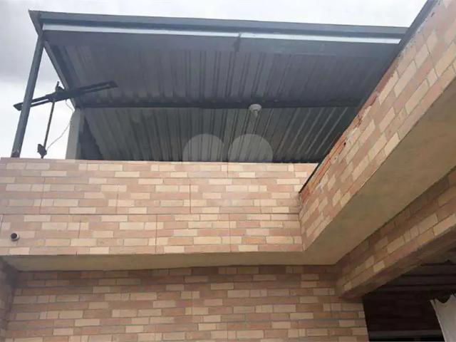Casa / Sobrado para Venda em São Paulo/SP Tremembé 2 Quartos