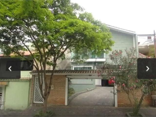 Casa / Sobrado para Venda em São Paulo/SP Tremembé 3 Quartos