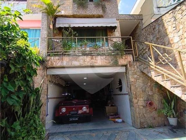 Casa / Sobrado para Venda em São Paulo/SP Tremembé 3 Quartos