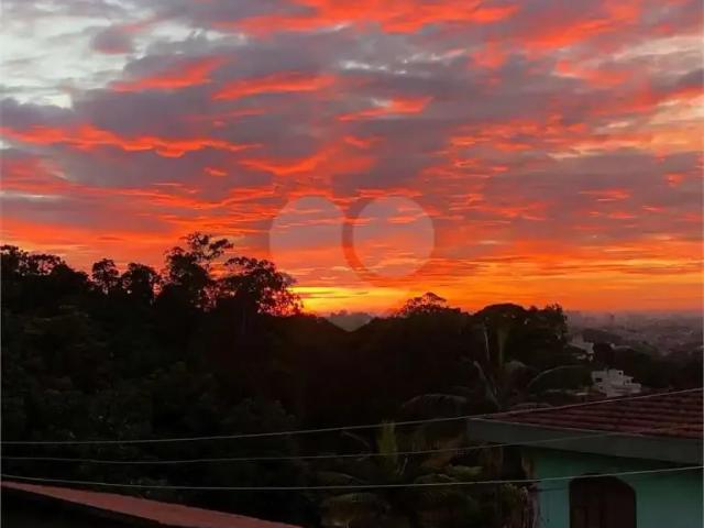 Casa / Sobrado para Venda em São Paulo/SP Tremembé 3 Quartos