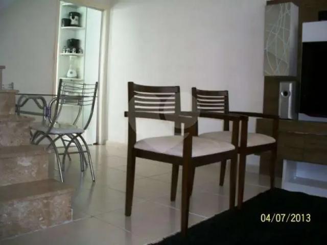 Casa / Sobrado para Venda em São Paulo/SP Tremembé 3 Quartos