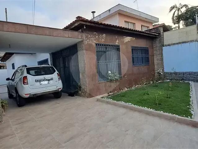 Casa / Sobrado para Venda em São Paulo/SP Tremembé 3 Quartos