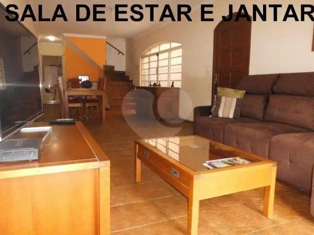 Casa / Sobrado para Venda em São Paulo/SP Tremembé 3 Quartos