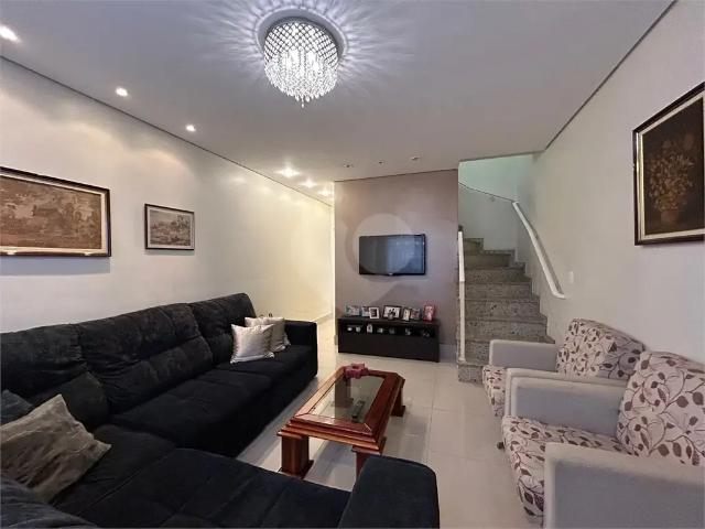 Casa / Sobrado para Venda em São Paulo/SP Tremembé 3 Quartos