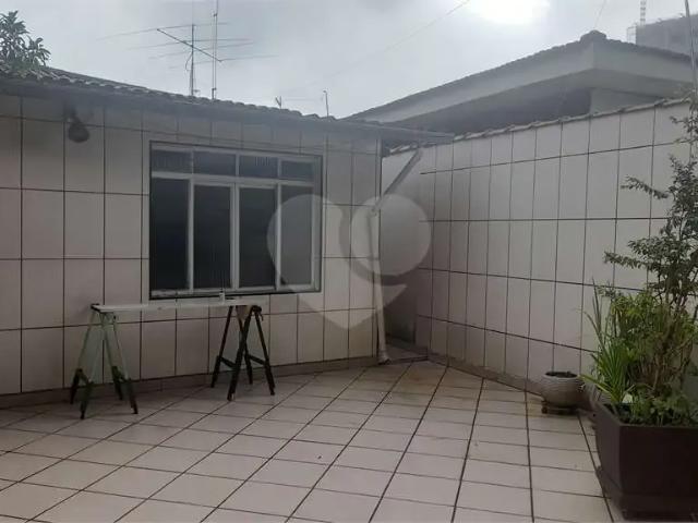 Casa / Sobrado para Venda em São Paulo/SP Tremembé 3 Quartos