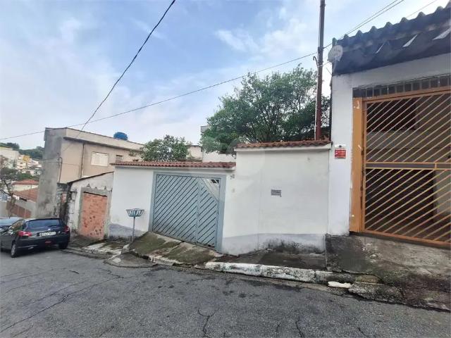 Casa / Sobrado para Venda em São Paulo/SP Tremembé 3 Quartos