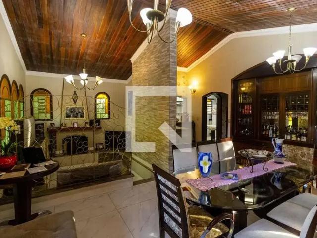 Casa / Sobrado para Venda em São Paulo/SP Tremembé 3 Quartos