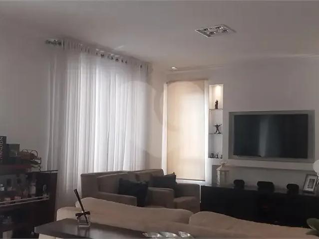 Casa / Sobrado para Venda em São Paulo/SP Tremembé 3 Quartos