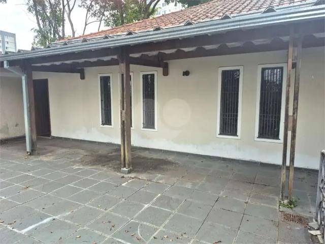 Casa / Sobrado para Venda em São Paulo/SP Tremembé 3 Quartos