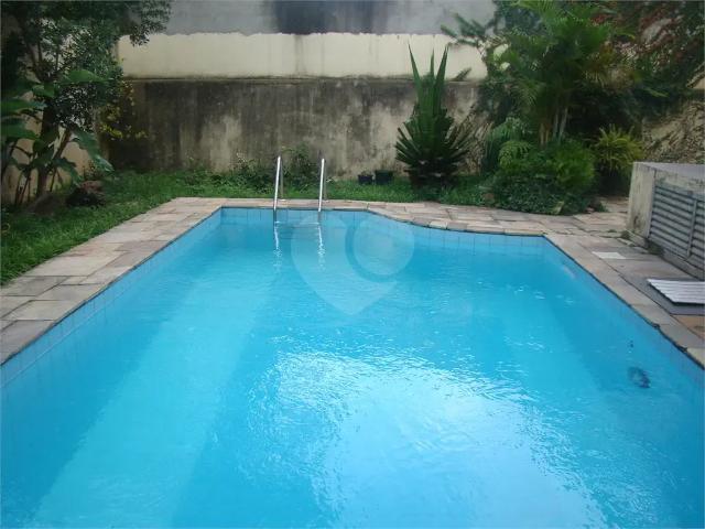 Casa / Sobrado para Venda em São Paulo/SP Tremembé 3 Quartos