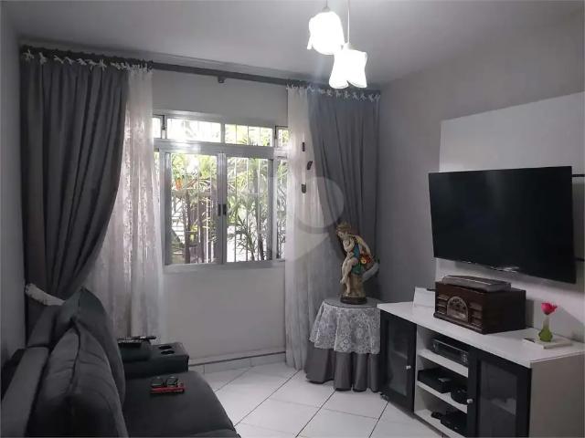 Casa / Sobrado para Venda em São Paulo/SP Tremembé 3 Quartos