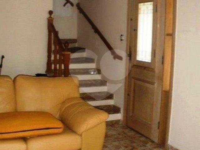 Casa / Sobrado para Venda em São Paulo/SP Tremembé 3 Quartos