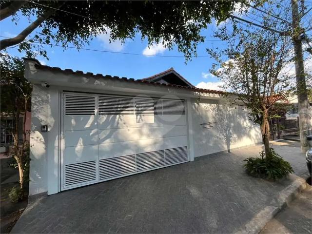 Casa / Sobrado para Venda em São Paulo/SP Tremembé 3 Quartos