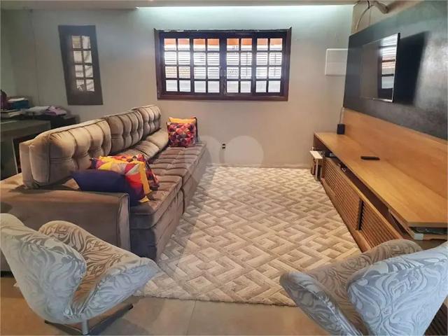 Casa / Sobrado para Venda em São Paulo/SP Tremembé 3 Quartos