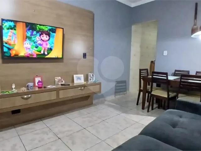 Casa / Sobrado para Venda em São Paulo/SP Tremembé 3 Quartos