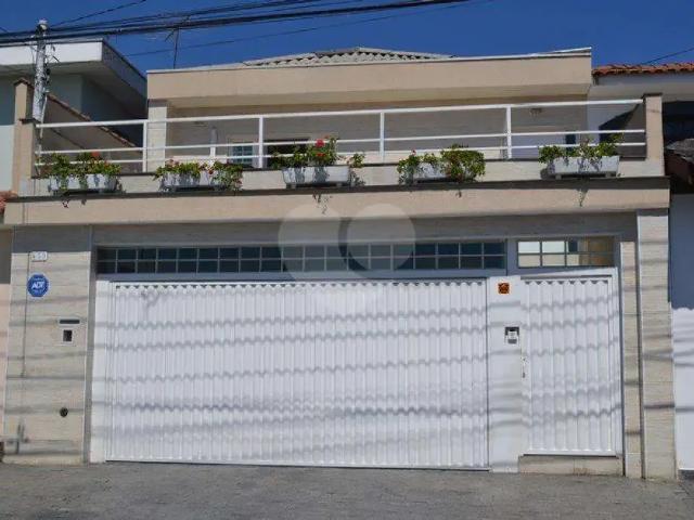 Casa / Sobrado para Venda em São Paulo/SP Tremembé 3 Quartos