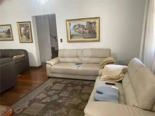 Casa / Sobrado para Venda em São Paulo/SP Tremembé 3 Quartos
