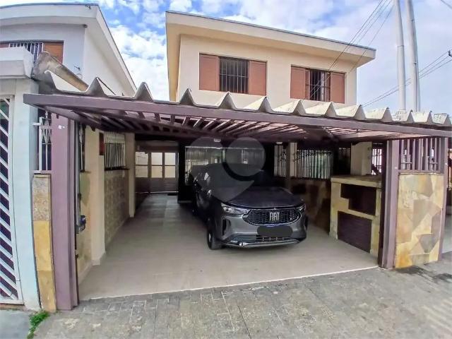 Casa / Sobrado para Venda em São Paulo/SP Tremembé 3 Quartos