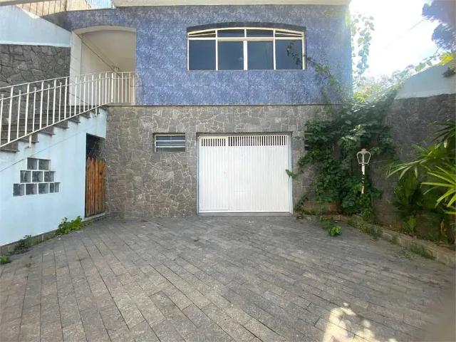 Casa / Sobrado para Venda em São Paulo/SP Tremembé 3 Quartos