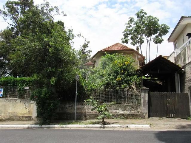 Casa / Sobrado para Venda em São Paulo/SP Tremembé 3 Quartos