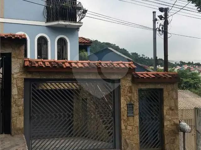 Casa / Sobrado para Venda em São Paulo/SP Tremembé 3 Quartos