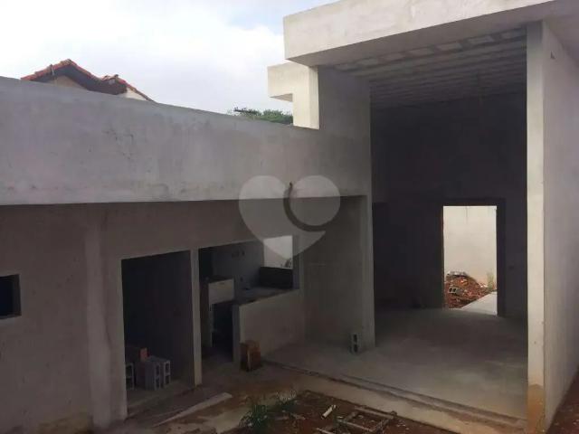 Casa / Sobrado para Venda em São Paulo/SP Tremembé 3 Quartos