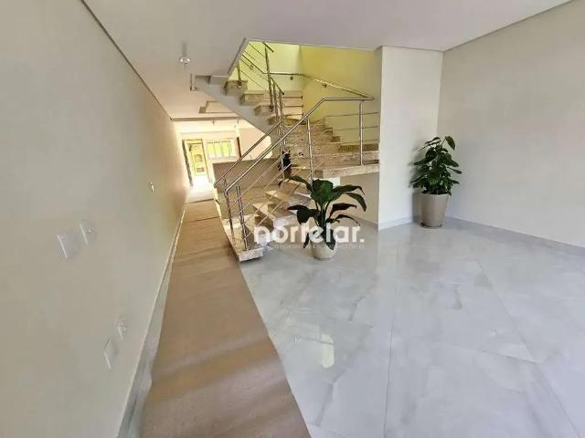 Casa / Sobrado para Venda em São Paulo/SP Tremembé 3 Quartos