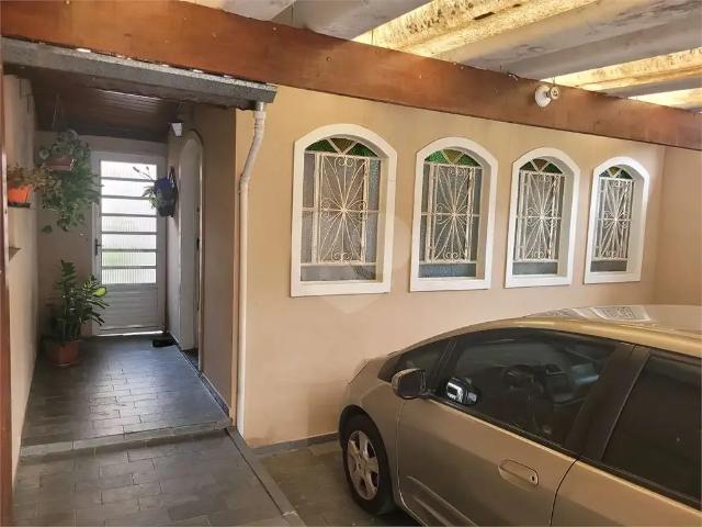 Casa / Sobrado para Venda em São Paulo/SP Tremembé 3 Quartos
