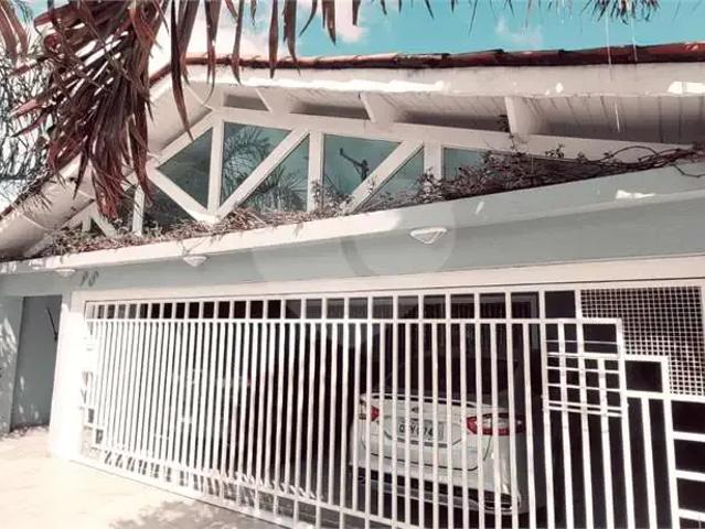 Casa / Sobrado para Venda em São Paulo/SP Tremembé 3 Quartos