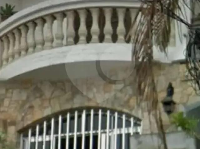 Casa / Sobrado para Venda em São Paulo/SP Tremembé 3 Quartos