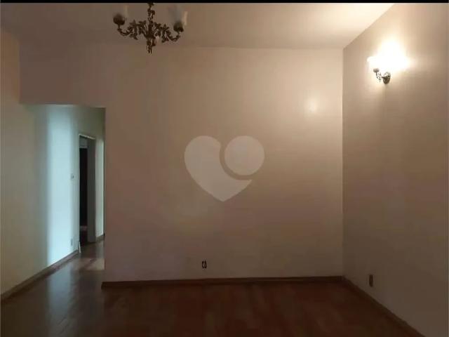 Casa / Sobrado para Venda em São Paulo/SP Tremembé 3 Quartos