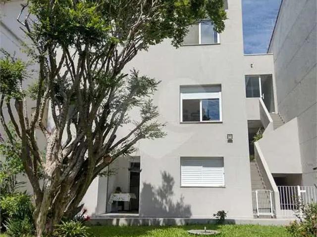 Casa / Sobrado para Venda em São Paulo/SP Tremembé 3 Quartos