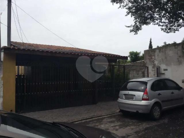 Casa / Sobrado para Venda em São Paulo/SP Tremembé 3 Quartos