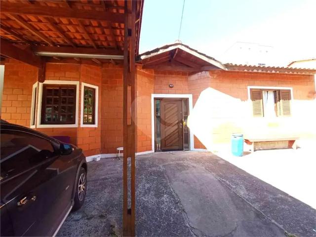 Casa / Sobrado para Venda em São Paulo/SP Tremembé 3 Quartos